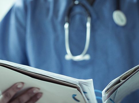 Wound swabs: doing it right for the right reasons | Nursing Review...