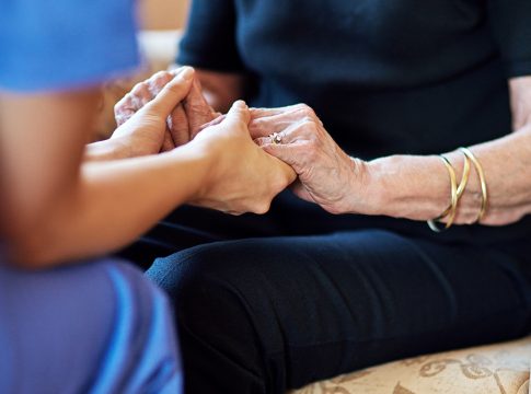 Wound swabs: doing it right for the right reasons | Nursing Review...